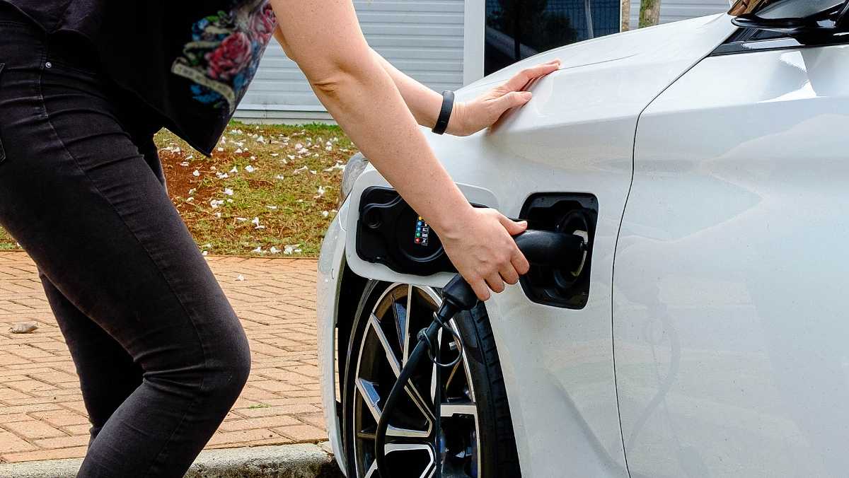 Is it time to switch to an electric vehicle? | KVK